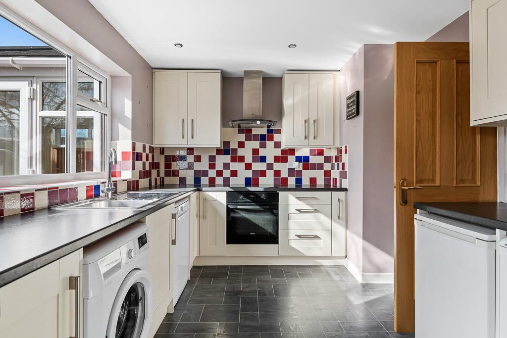 Oak Tree Drive, Sydney, Crewe – CW Estate Agents